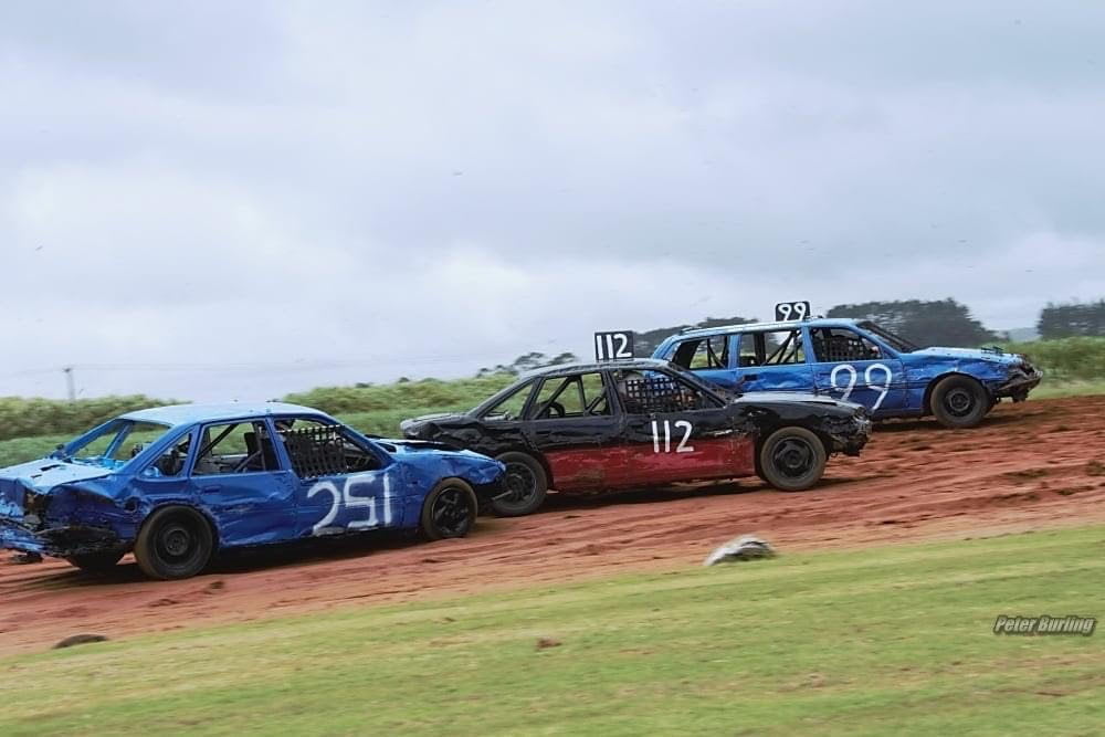 bender - Waiuku Dirt Track Club
